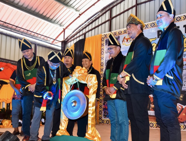 Pesta Tagunggu kembali memeriahkan Daerah Kecil Paitan - Sabah News ...