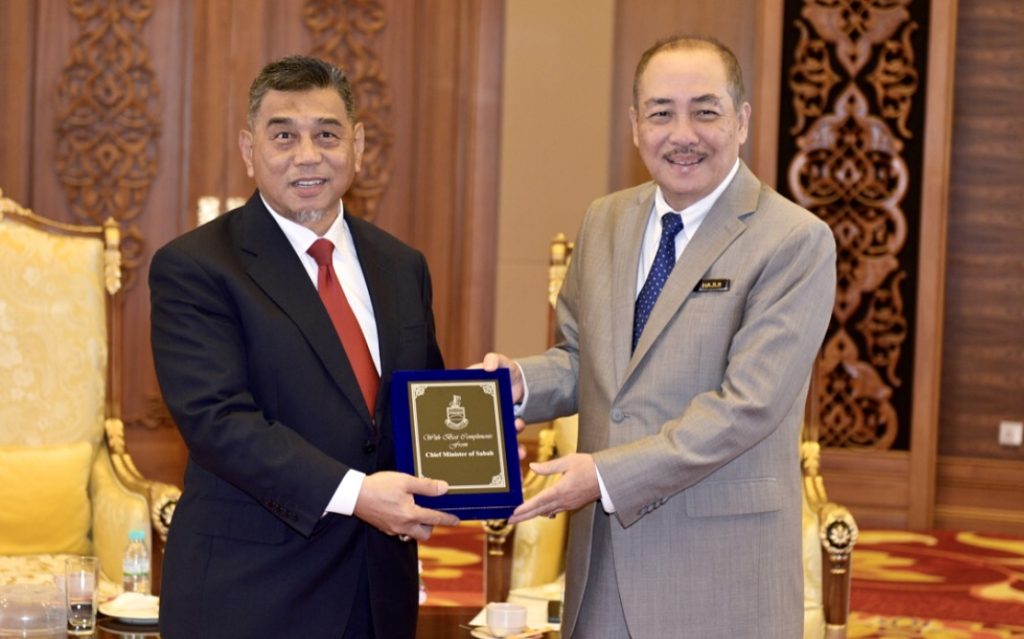 UMS terima sumbangan dana penyelidikan RM2 juta – Sabah News Today ...