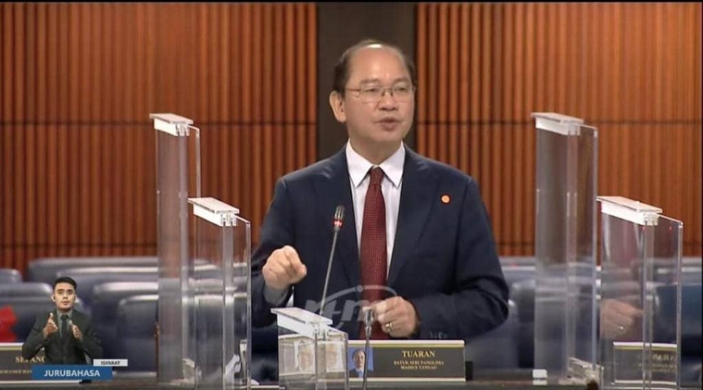 Sabah Sarawak hanya diberi pinjaman, Madius persoal kriteria agihan ...