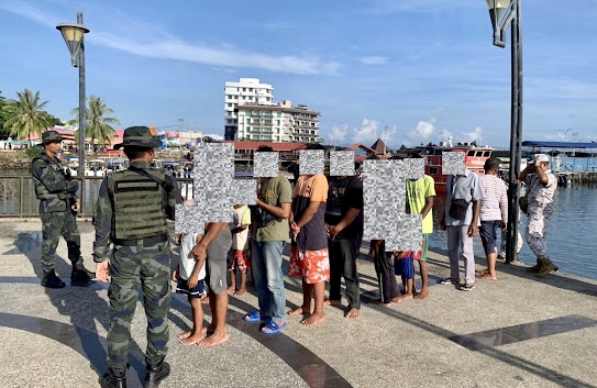 Lima individu dan 17 pam bot dirampas dalam operasi berasingan dalam ...