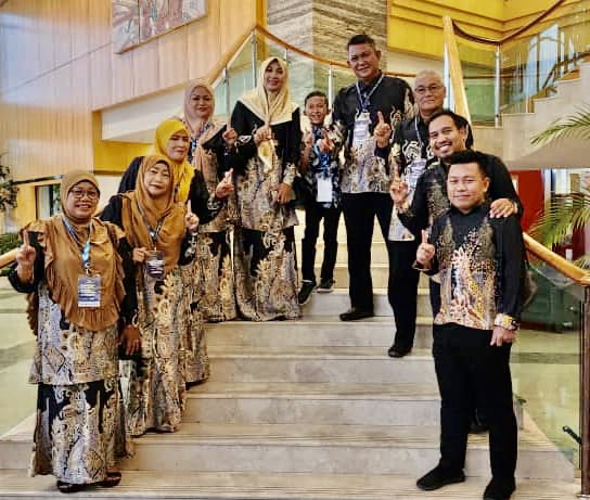 KRT Lubok Temiang Labuan Naib Johan Anugerah Pengurusan Rukun Tetangga ...